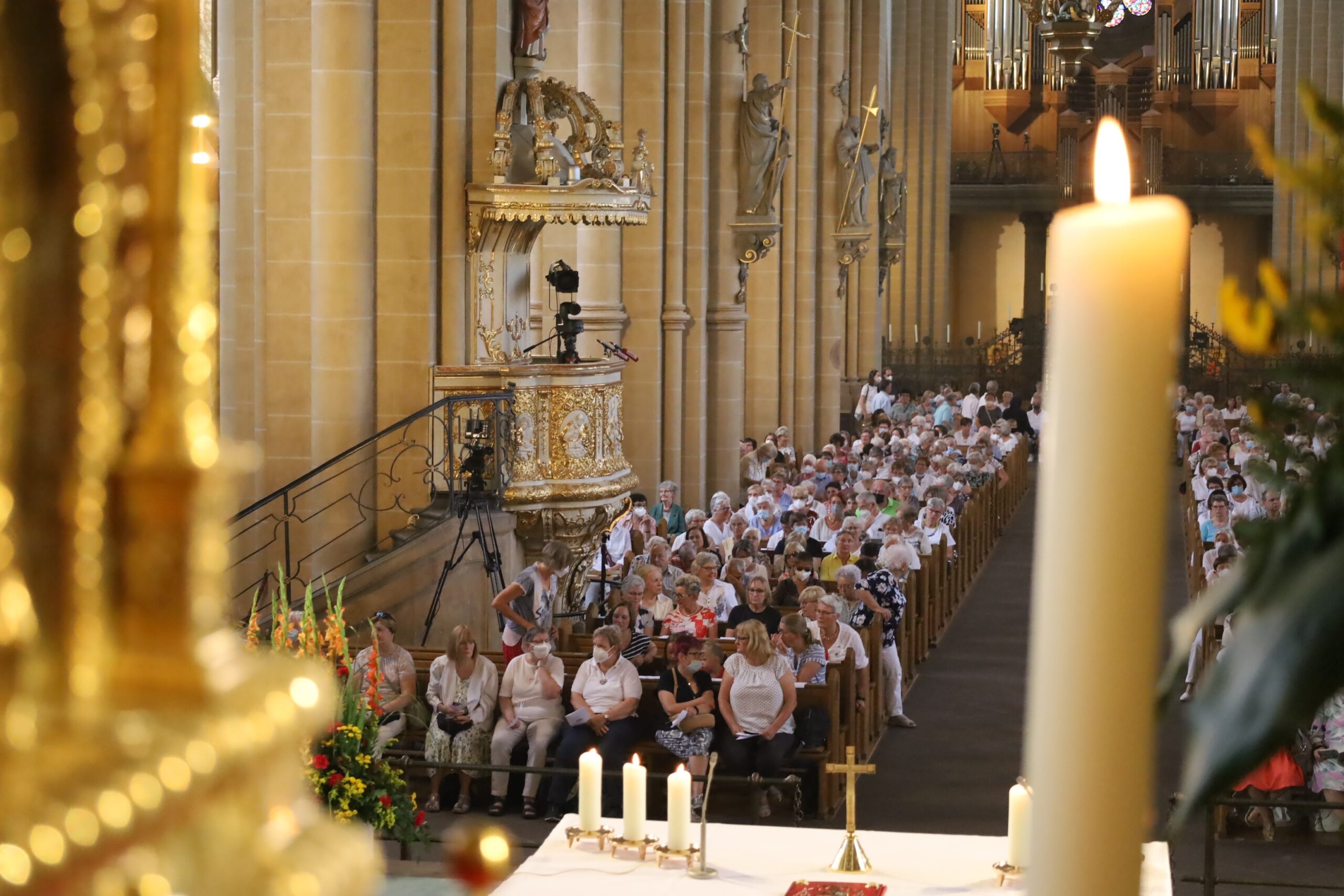 Großes kfd-Treffen beim Tag der Frauen in der Liborifestwoche - Dekanat ...